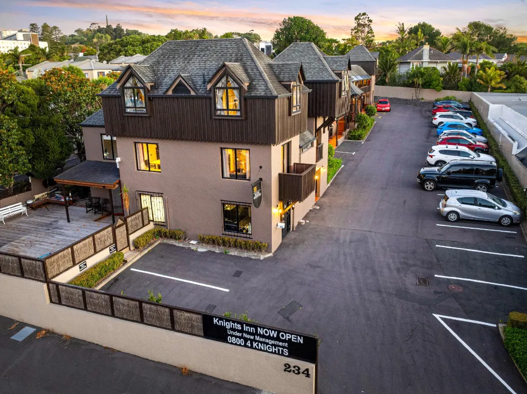 Knights Inn - Auckland