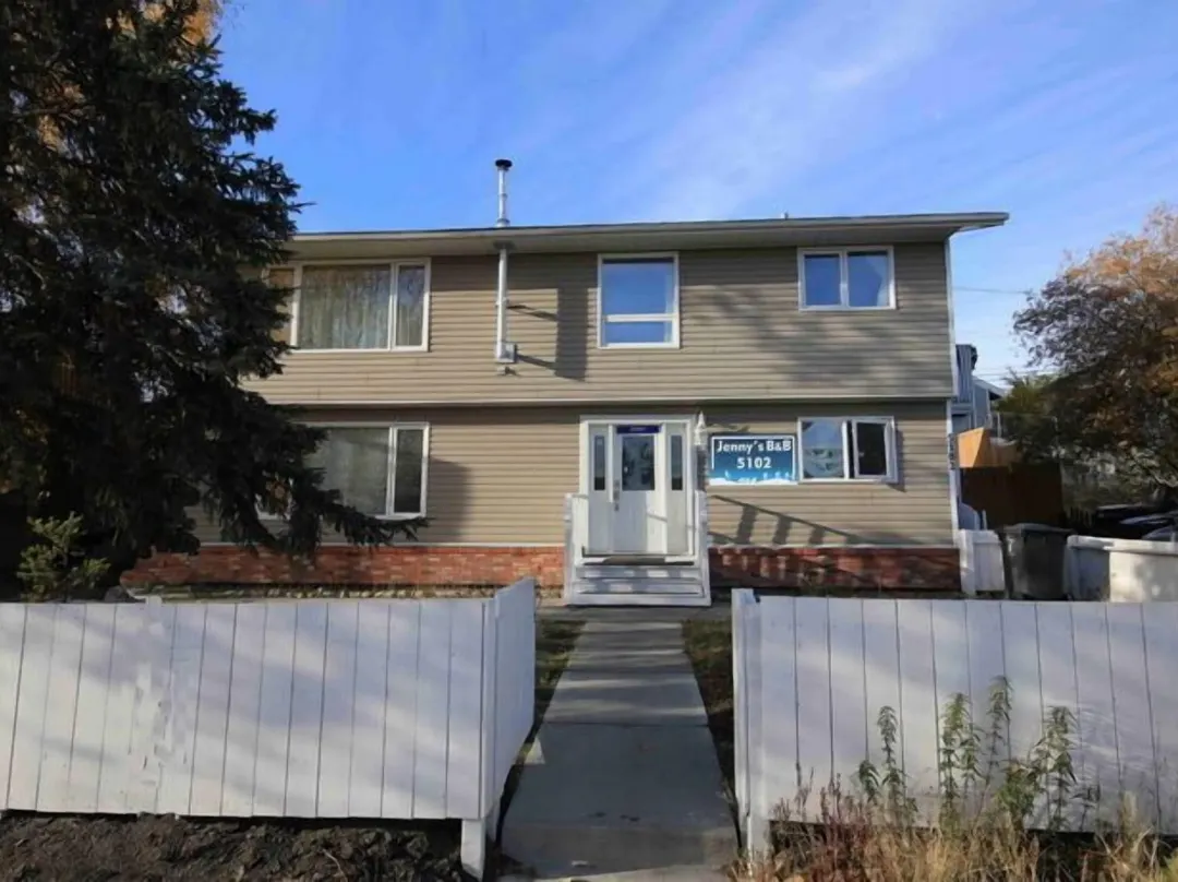 Jenny's Guest House - Yellowknife