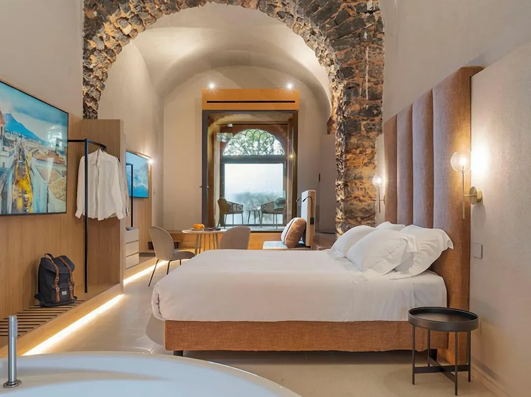 Bastiò Private Suites - Катания
