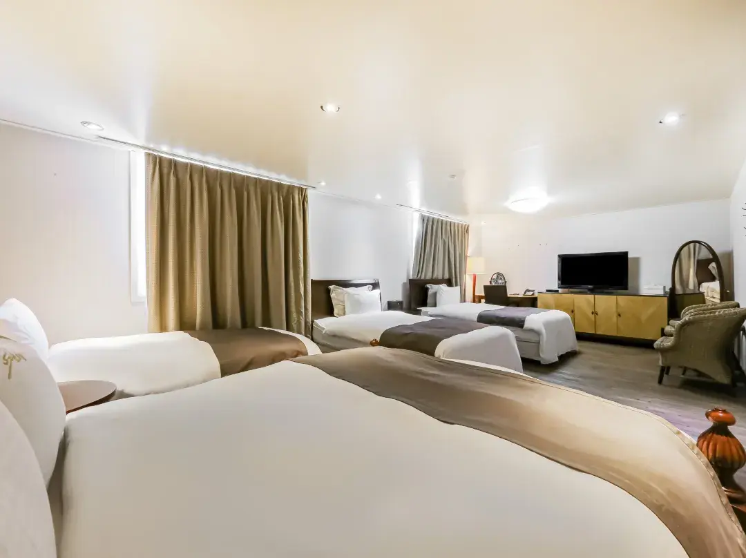 Seosan Hotel - Jeollabuk-do