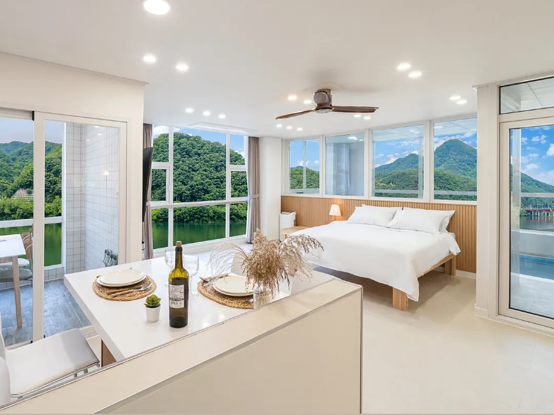 Nami Island Chaeungan Pool Villa - Chuncheon-si