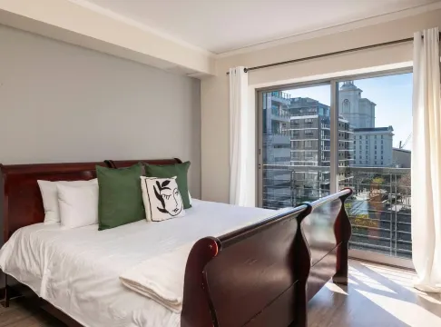 2 Bedroom Escape In The City - Cape Town