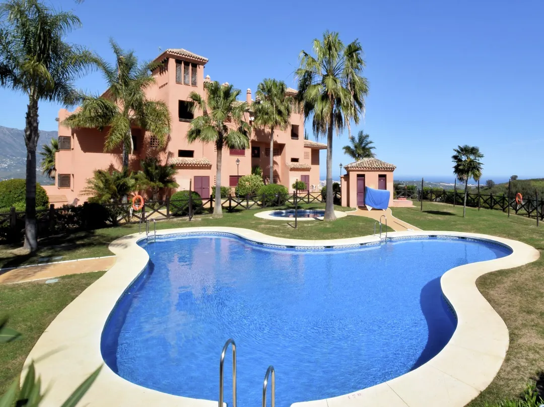 Sunny Terrace Near Marbella - Costa del Sol