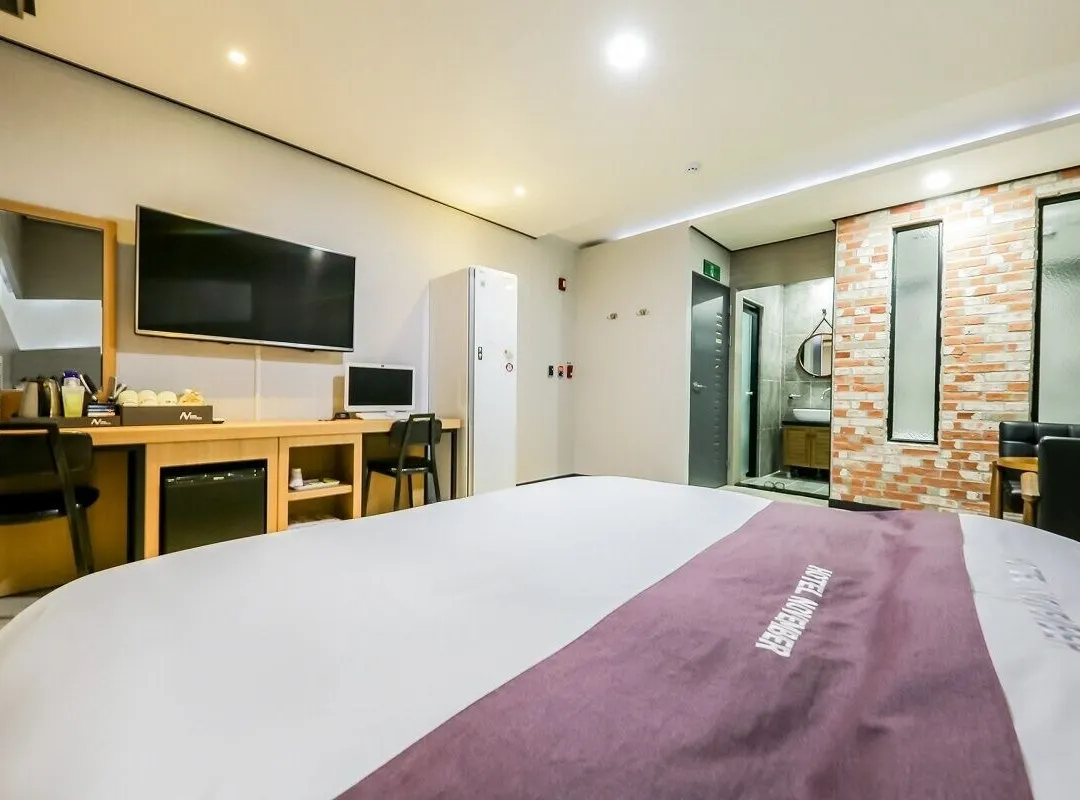 Seosan Hotel November - Incheon