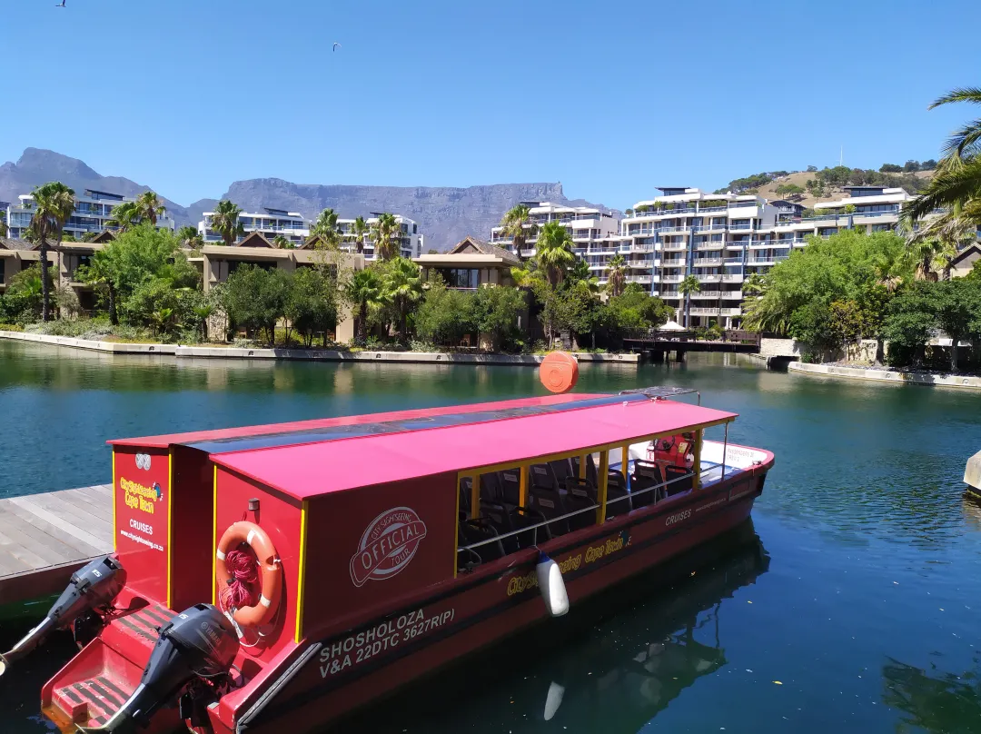 V&a Waterfront Marina Yacht Basin - 3 Bedrooms - Cape Town