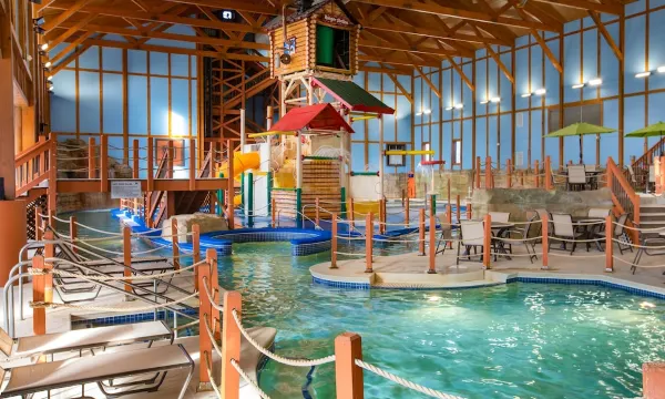 Grand Bear Resort at Starved Rock, Deer Park Township (Prices & Reviews ...