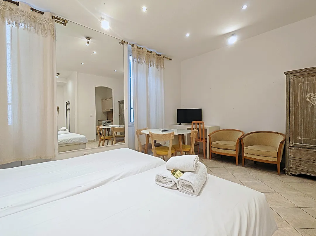 Viva Riviera 11 Rue Commandant André - Vallauris