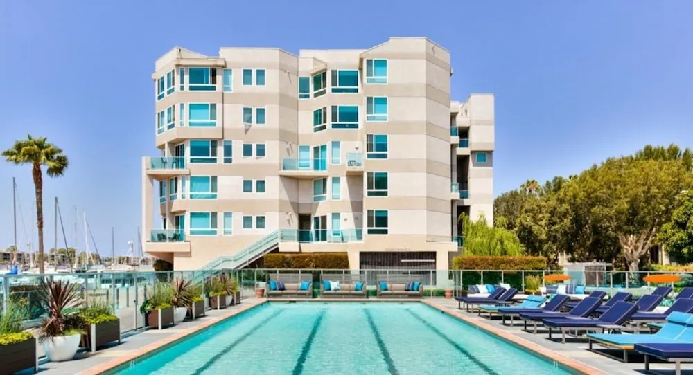 Luxury Space In The Marina - Marina del Rey, CA