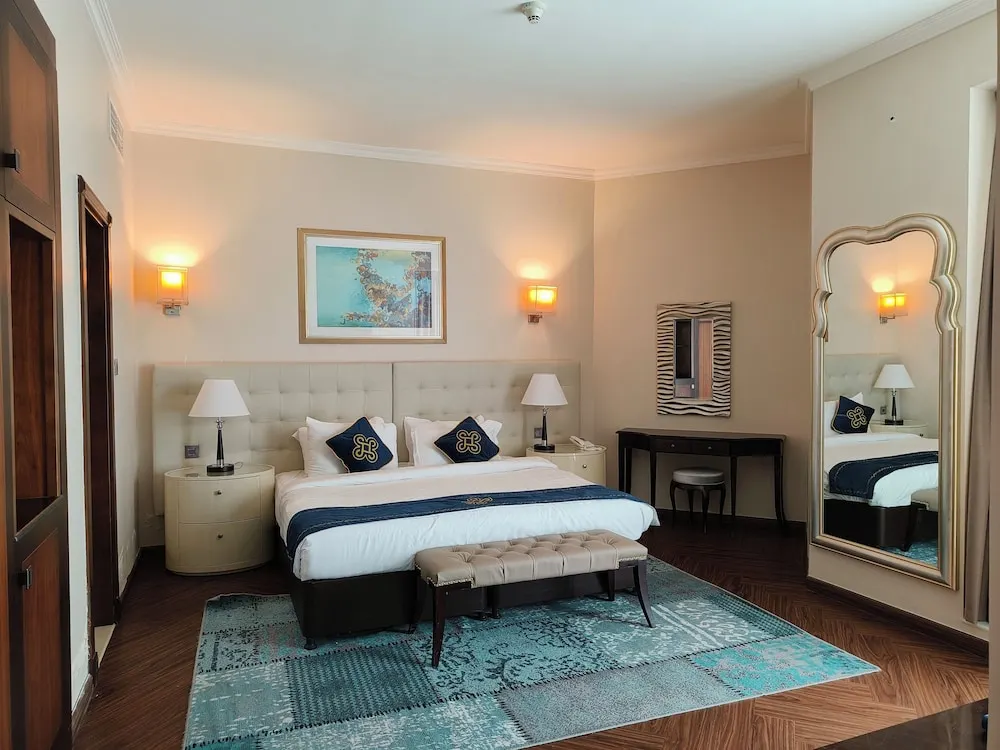 Seven Seas Hotel - Sharjah