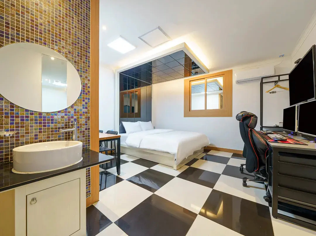 Jm Hotel - Suwon