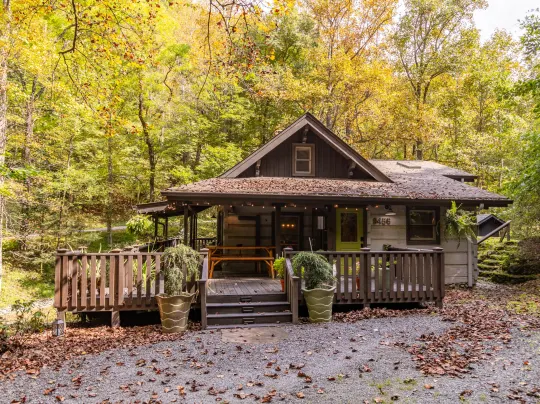 Private Swimming Holes And Fire Pit Retreat - Serene Rustic Cabin - Blowing Rock, NC