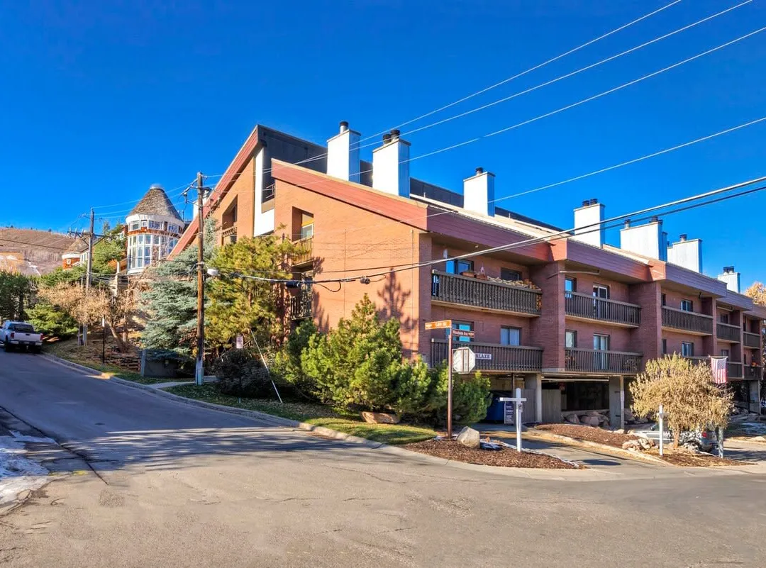 Charming Escape With Hot Tub Access - Cozy Mountain Retreat - Park City