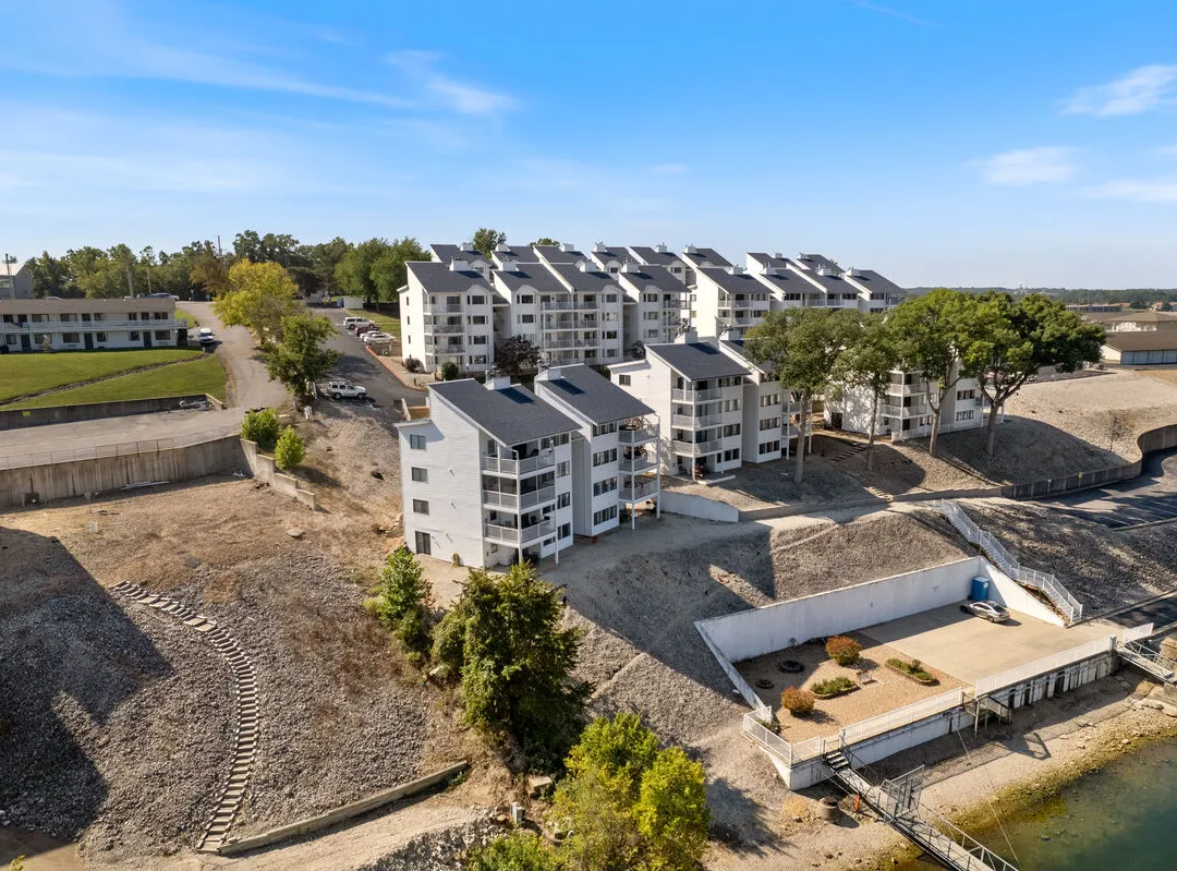 Boat Slip And Stunning Lake Views - Cozy Lakefront Haven - Lake Ozark, MO