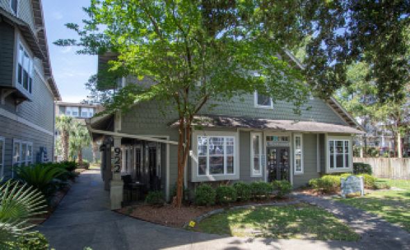 Guyton Place 209, Ocean Springs - Book with Updated Prices 2026 | Trip.com