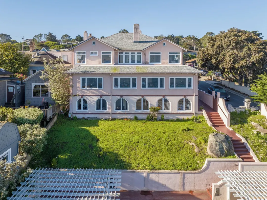 Martine Inn - Pacific Grove, CA