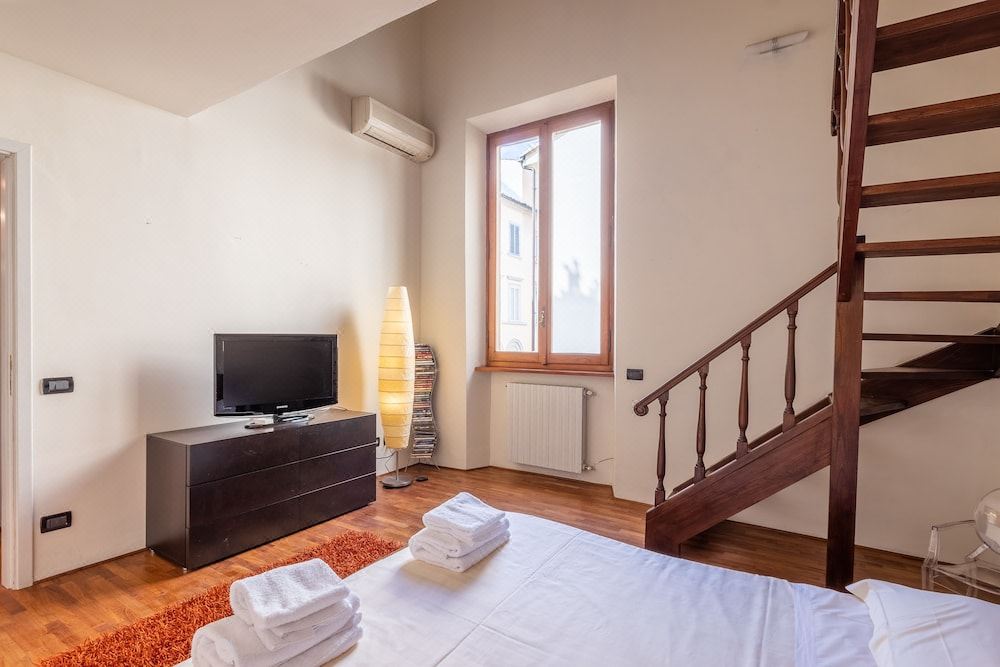 Venezia Terrace - Florence