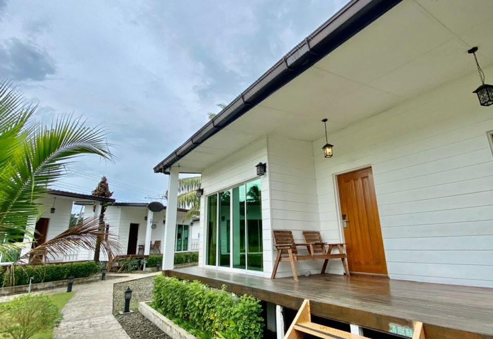 Rich Villa by Amina Holidays,Semporna - Updated 2024 Reviews & Prices ...