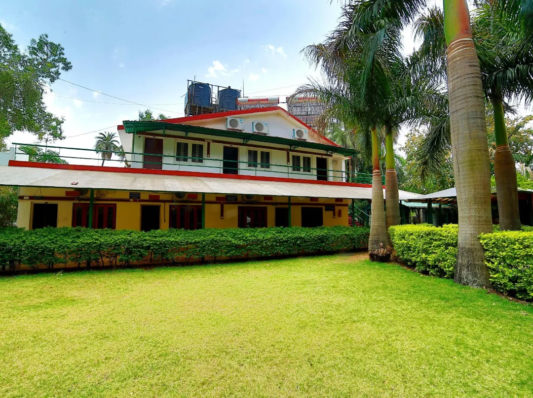 Samiralok Hotel - Mount Abu