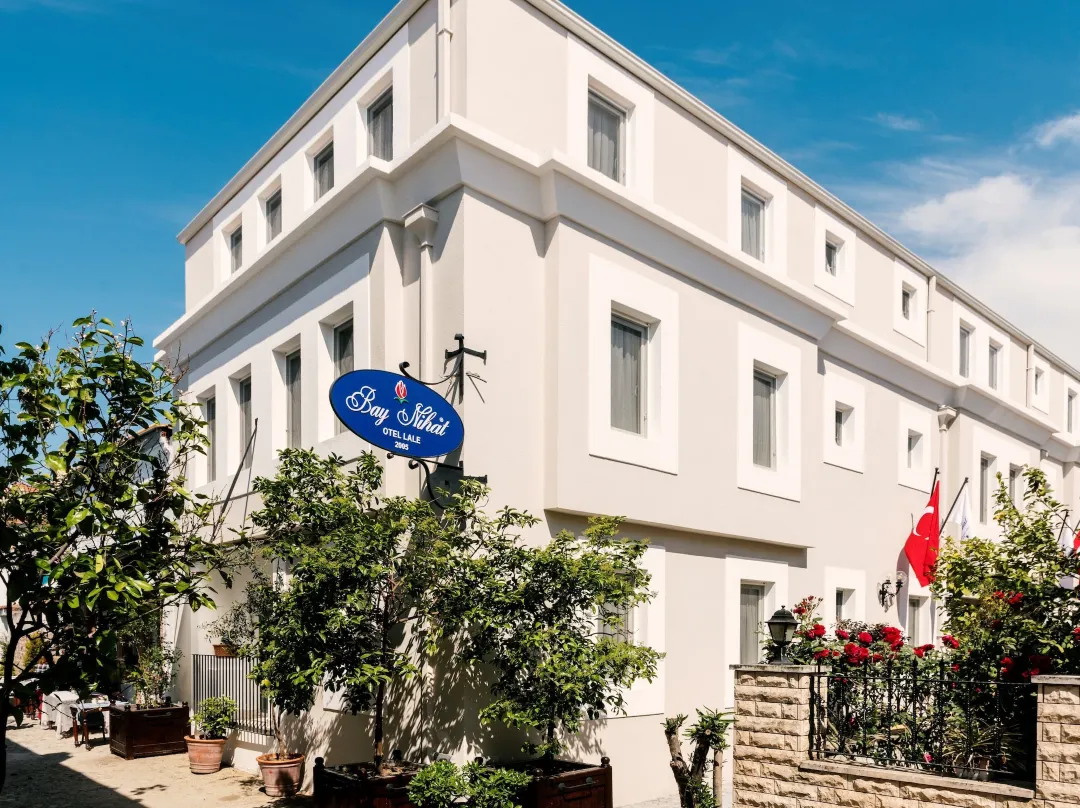 Bay Nihat Lale Otel - Ayvalık