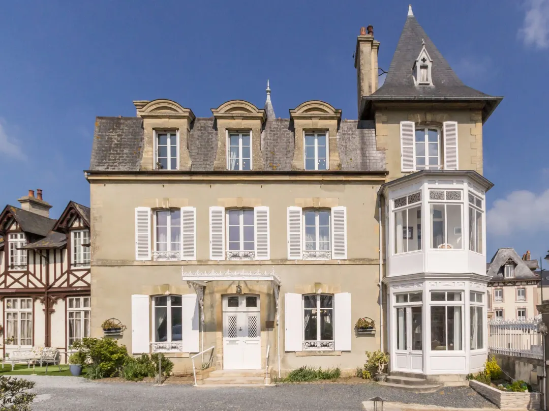 Dday Aviators Le Manoir - Normandy