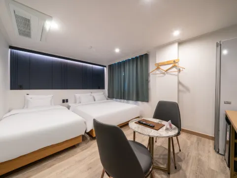 Chungju Airi Hotel - Chungju