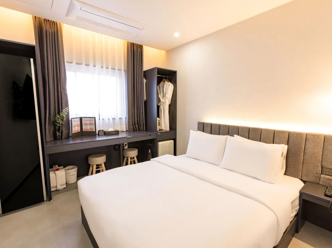 Gyeongju Giverny Hotel - Gyeongju-si