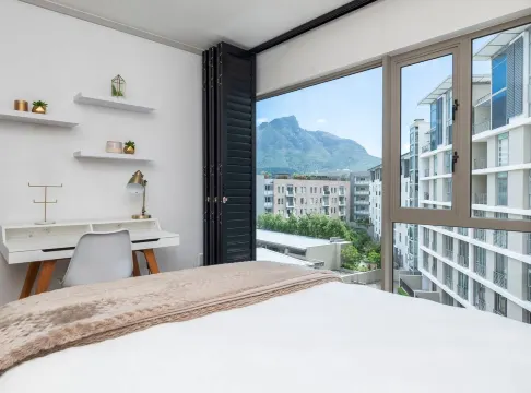 Lovely 2 Bed In Claremont - Le Cap