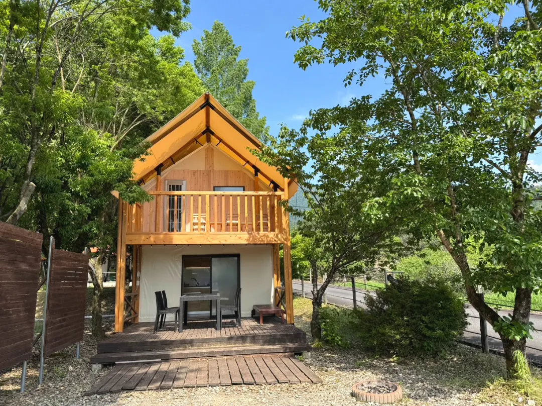 Stella Glamping Guesthouse - Ena