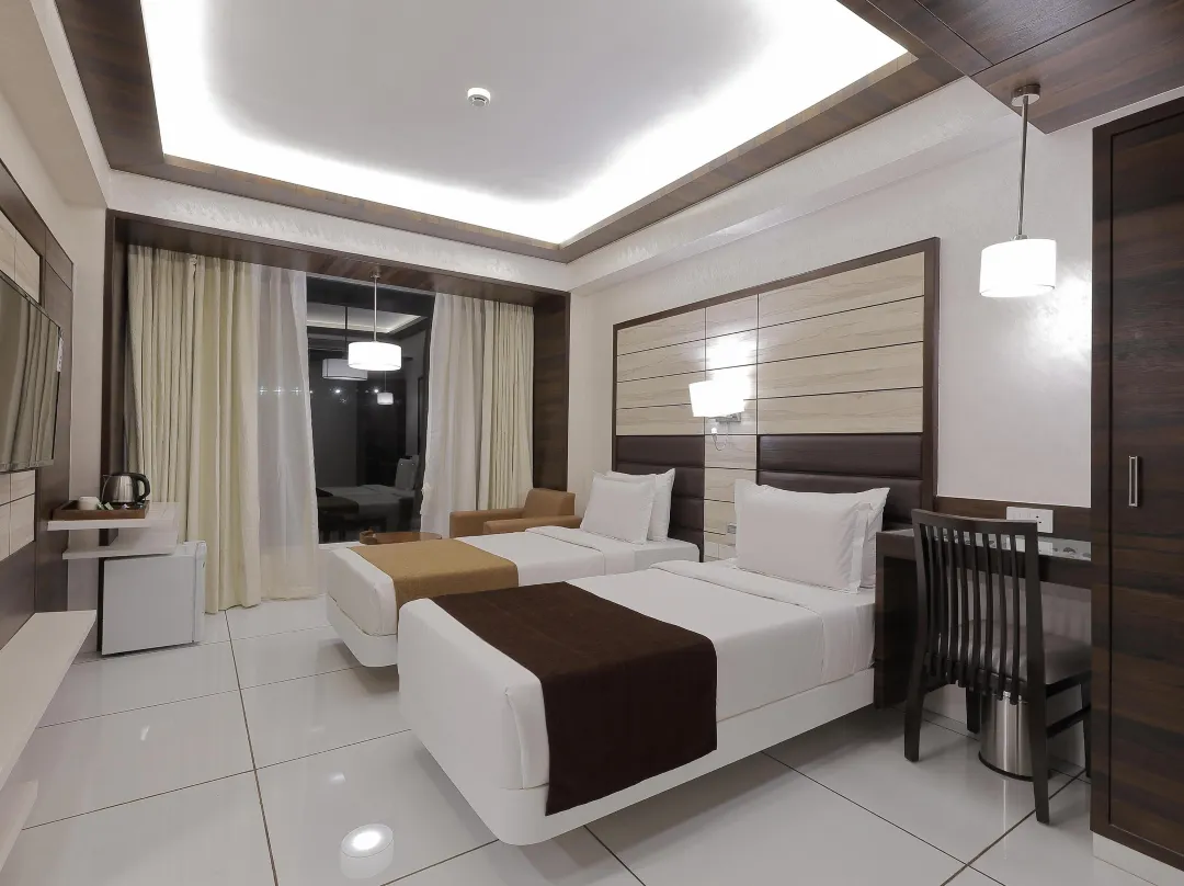 Hotel Silver Heights - Ahmedabad