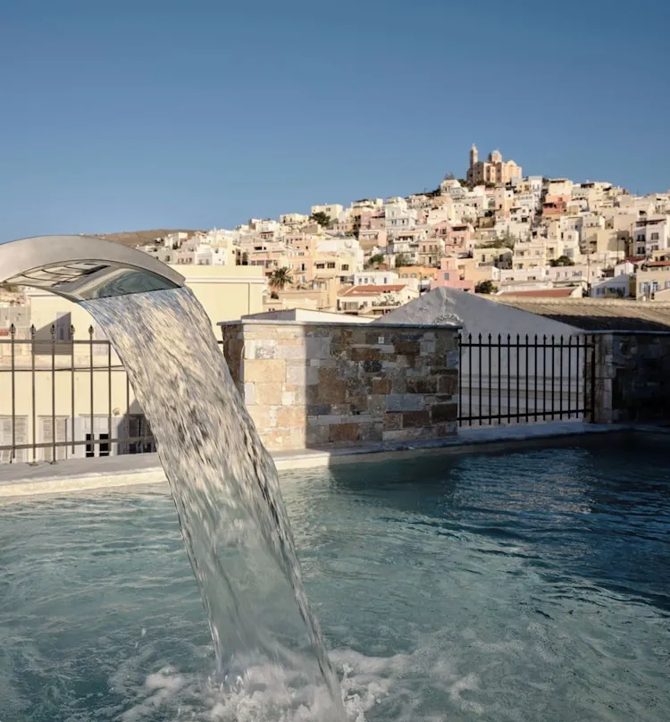Argini Syros - Эрмуполис