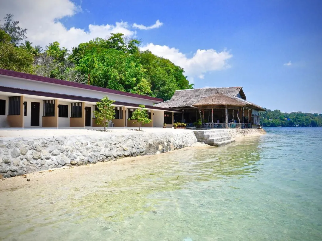 Matutinao Beach - Badian