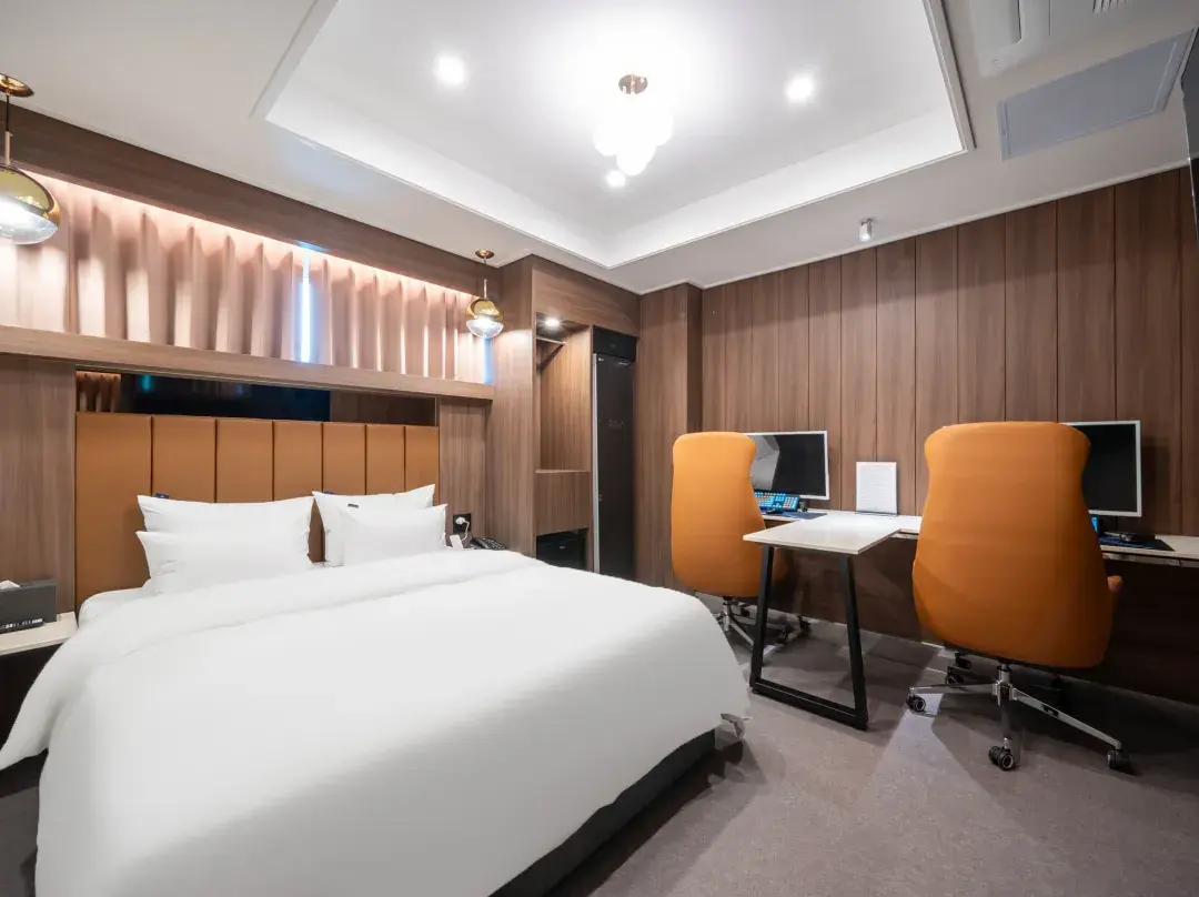 Gyeryong Rosy Hotel - Gyeryong-si