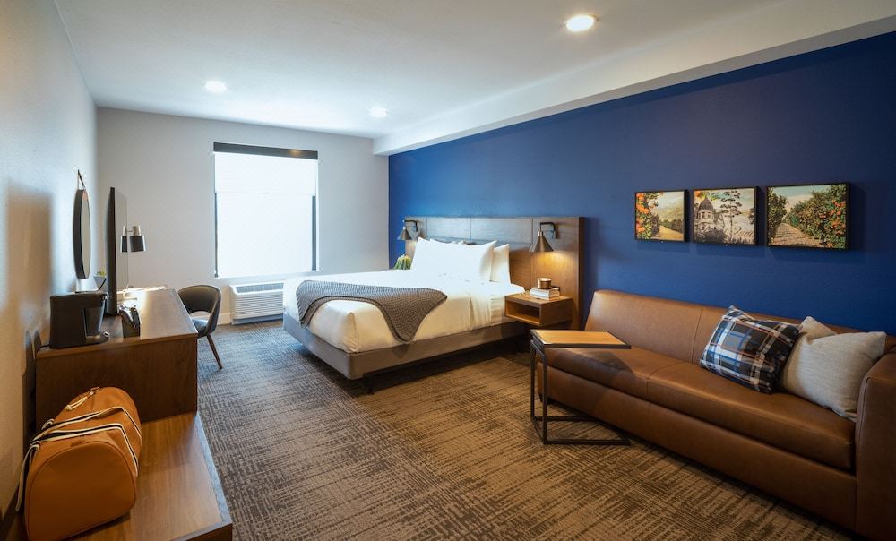 Ayres Hotel Rialto Fontana - San Bernardino, CA