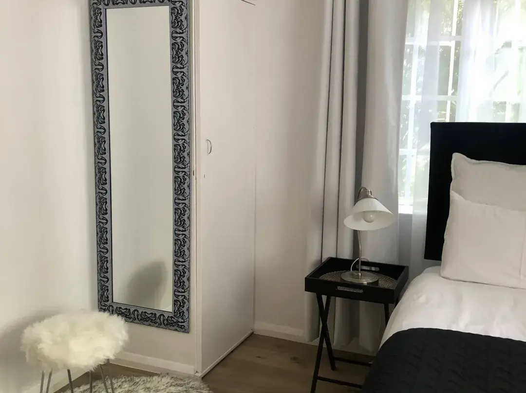 Charming Executive Studio, Solar Power, Wifi - Johannesburg