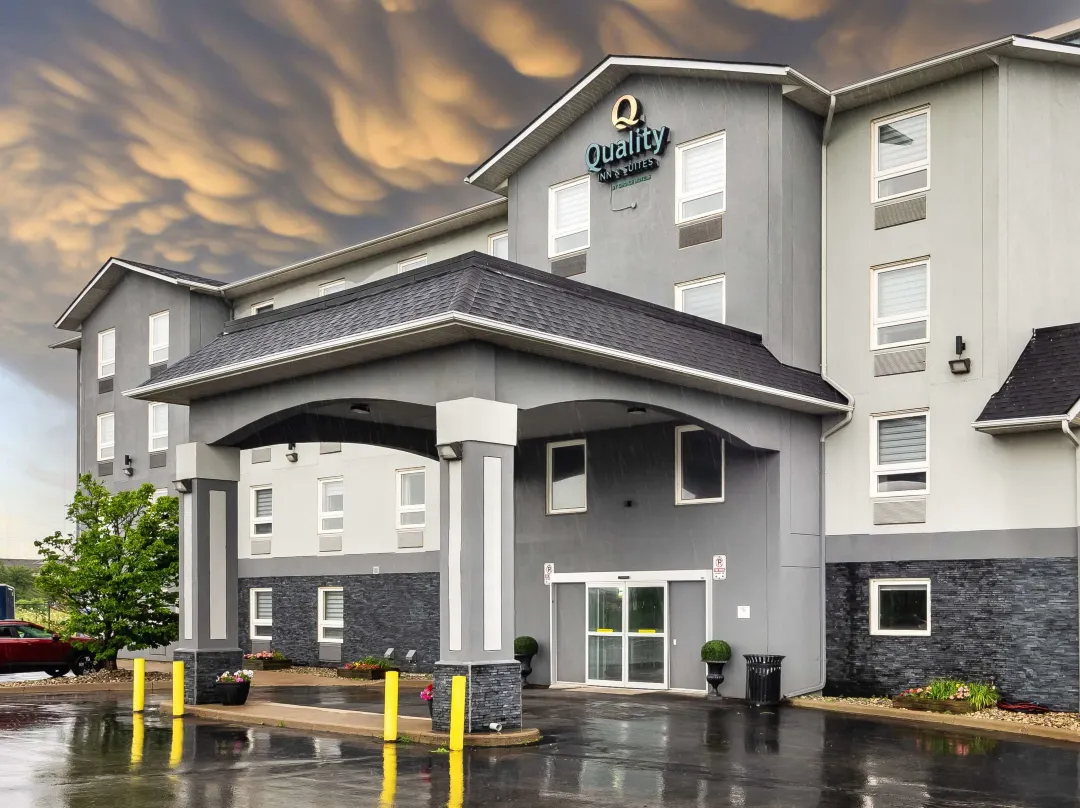 Quality Inn & Suites - Grimsby