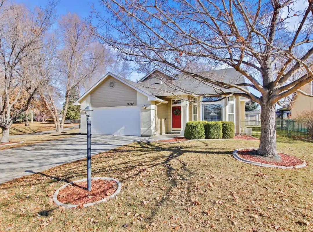 Spacious Modern Home Near Parks And Dining - Stylish Tranquil Retreat - Meridian, ID