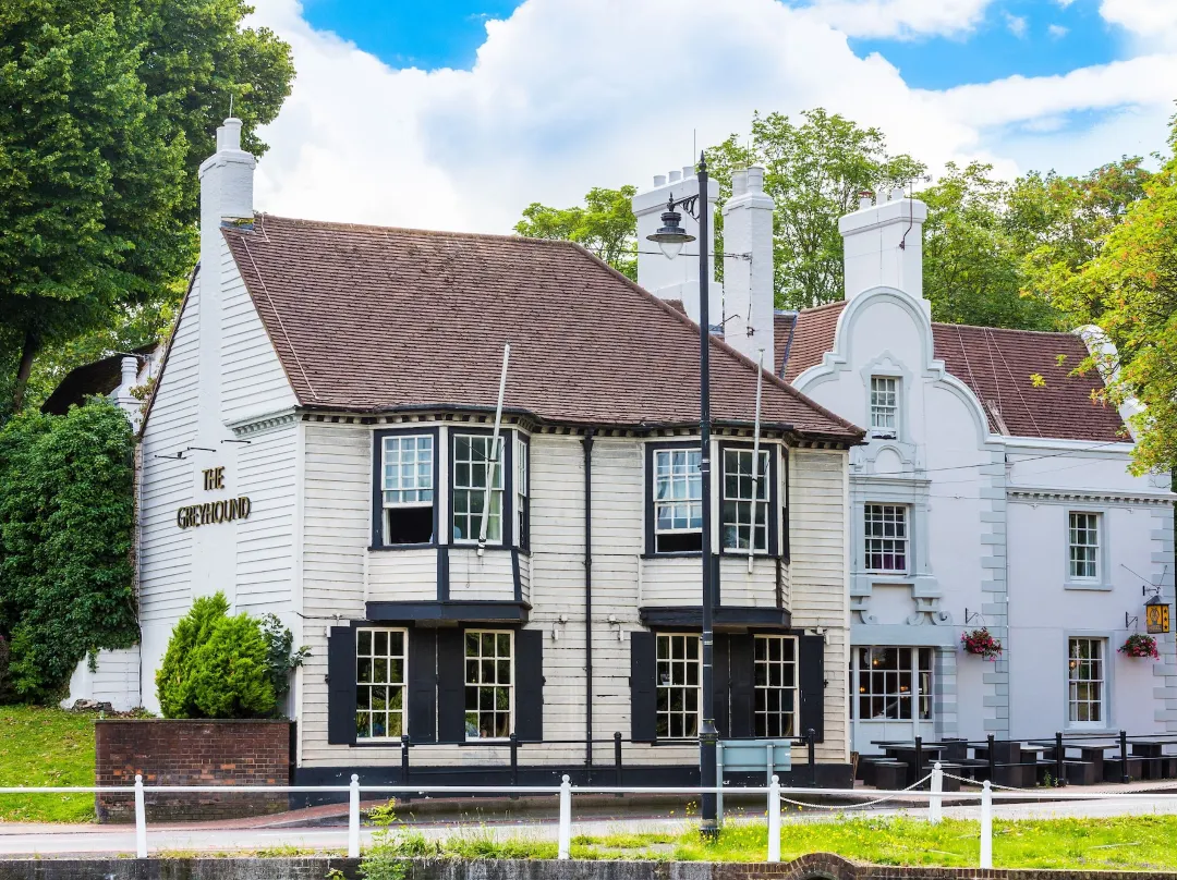 Greyhound Hotel - Croydon