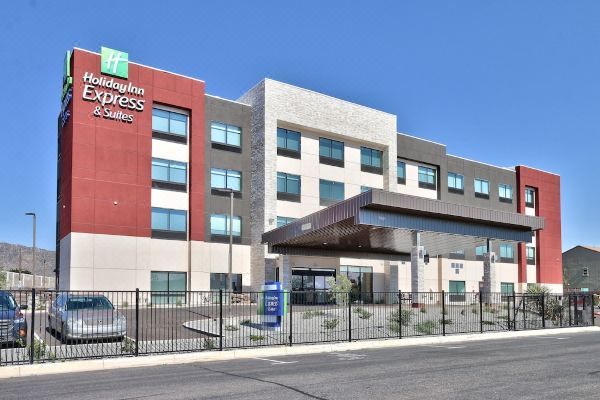 Holiday Inn Express & Suites Albuquerque East, an Ihg Hotel-Albuquerque ...