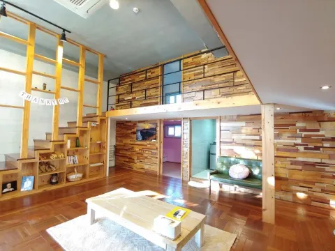 Jeju Eoeumbungyo 1963 Guesthouse - Jeju-si