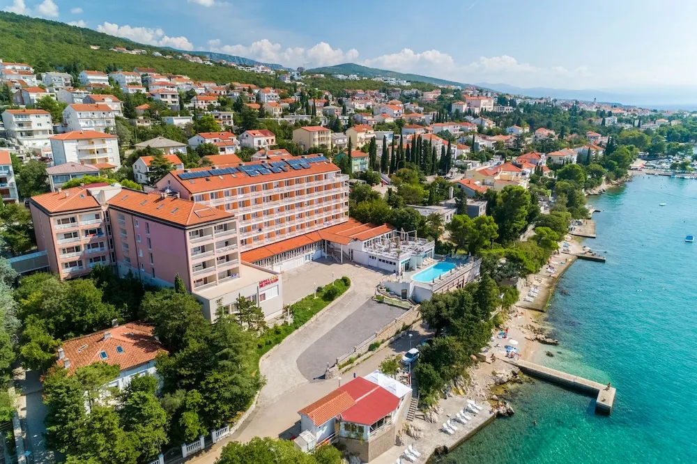Mediteran Hotel By Aminess - Krk