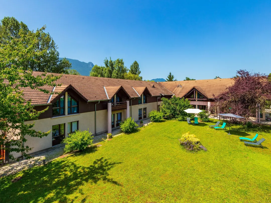 Hôtel Noemys - Viviers Du Lac - Lac du Bourget