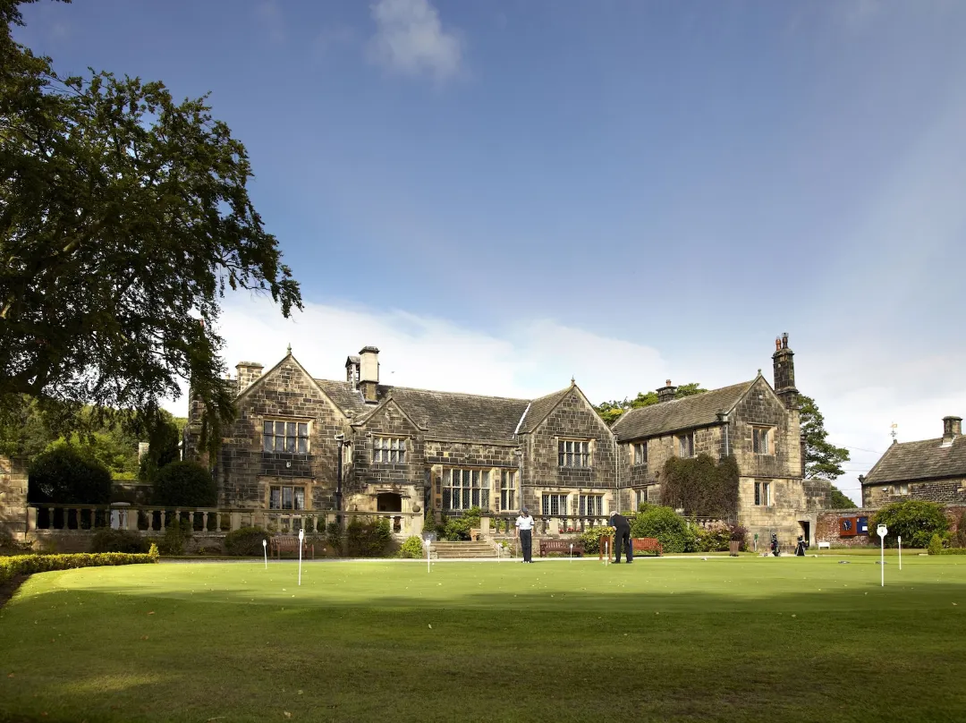 Woodsome Hall Golf Club Cottage On The Course - Huddersfield