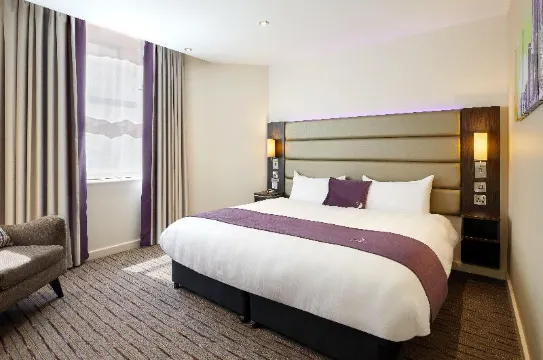 Premier Inn Edinburgh City Centre - Edinburgh