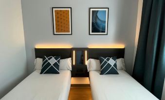 Four Points Flex by Sheraton Malaga Centre, Malaga - 2026 Latest Prices ...