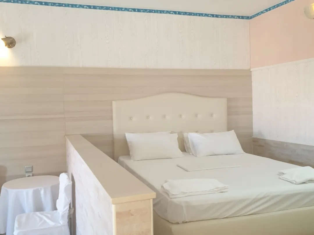 Peaceful And Very Relaxing Suite Near Crete Sea View, Shared Pool, Air Condition - Chersonisos