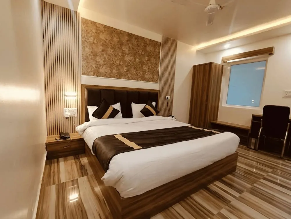 Celestial Inn - Prayagraj