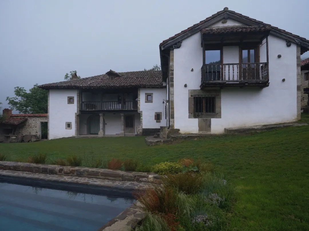 Solo Palacio - Asturies