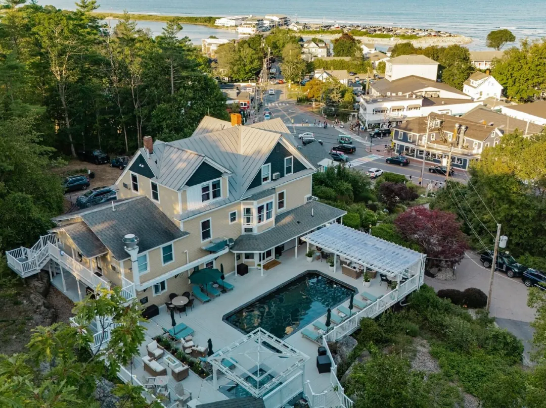 The Trident Inn - Kennebunkport, ME