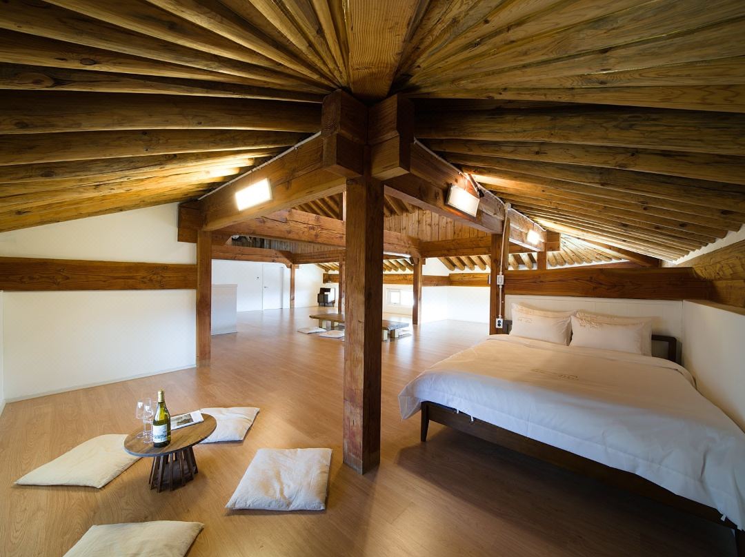Gyeongju Raum Thehanok Poolvilla - Gyeongju-si