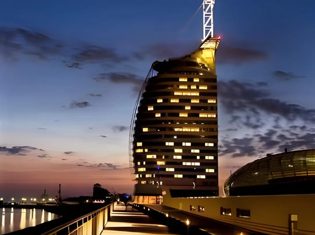 Atlantic Hotel Sail City - Bremerhaven